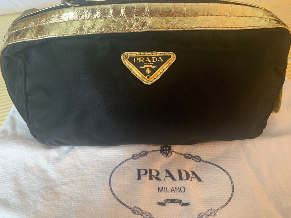 PRADA (Usato) a Lugano per CHF 110 – con consegna | Acquista su Ricardo