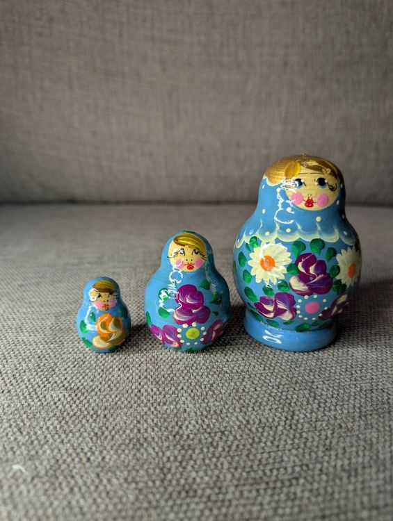 Russian Nesting Dolls/Matryoshka set, Blue, Set of 3 (Gebraucht) in ...