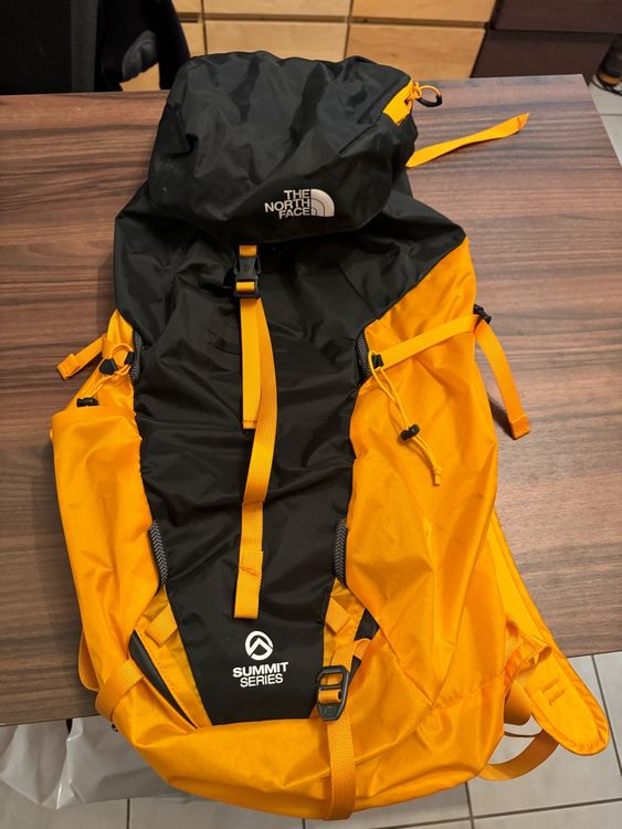 The North Face Summit Series Backpack | Kaufen auf Ricardo