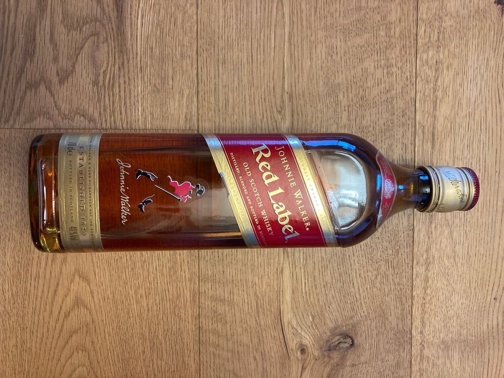 Wiskey Johnnie Walker RED LABEL (Neu und originalverpackt) in ...