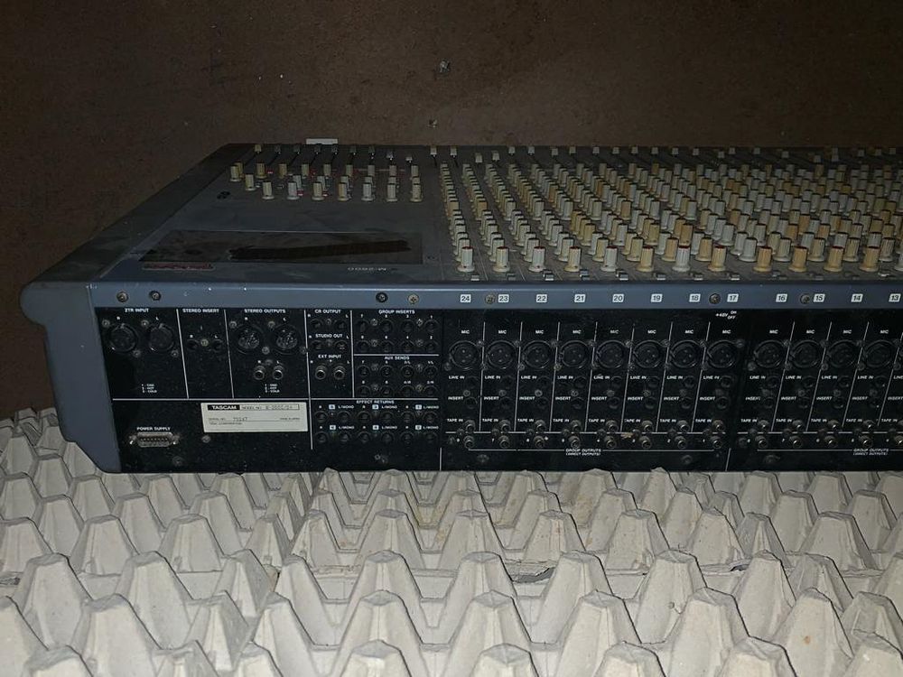 Tascam M-2600 Mixer inkl. Power Supply (Gebraucht) in Bad Ragaz für CHF ...