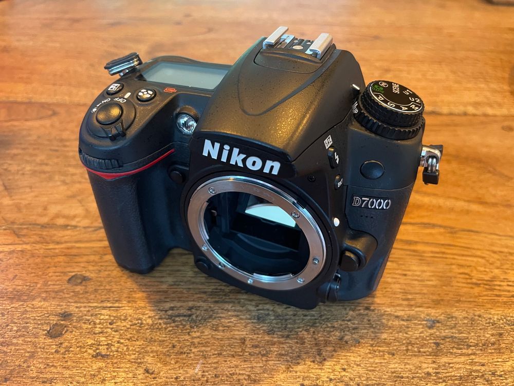 NIKON 7000 Body *TOP Zustand - wie NEU* | Kaufen auf Ricardo