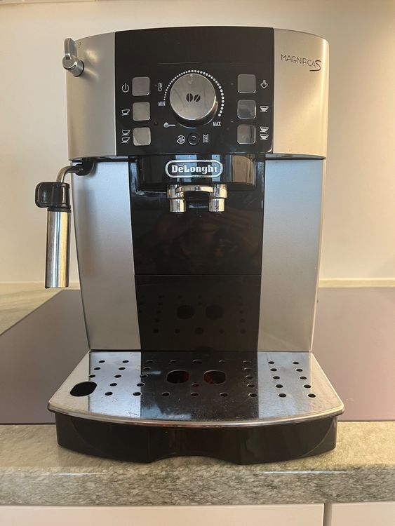 De Longhi Kaffeemaschine | Kaufen auf Ricardo