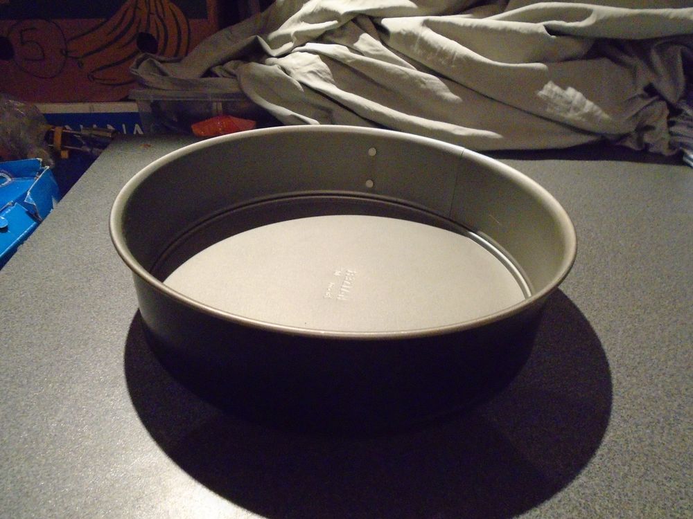 Spring - Form, Kaiser, 26 cm (Gebraucht) in Zürich für CHF 5 – mit ...