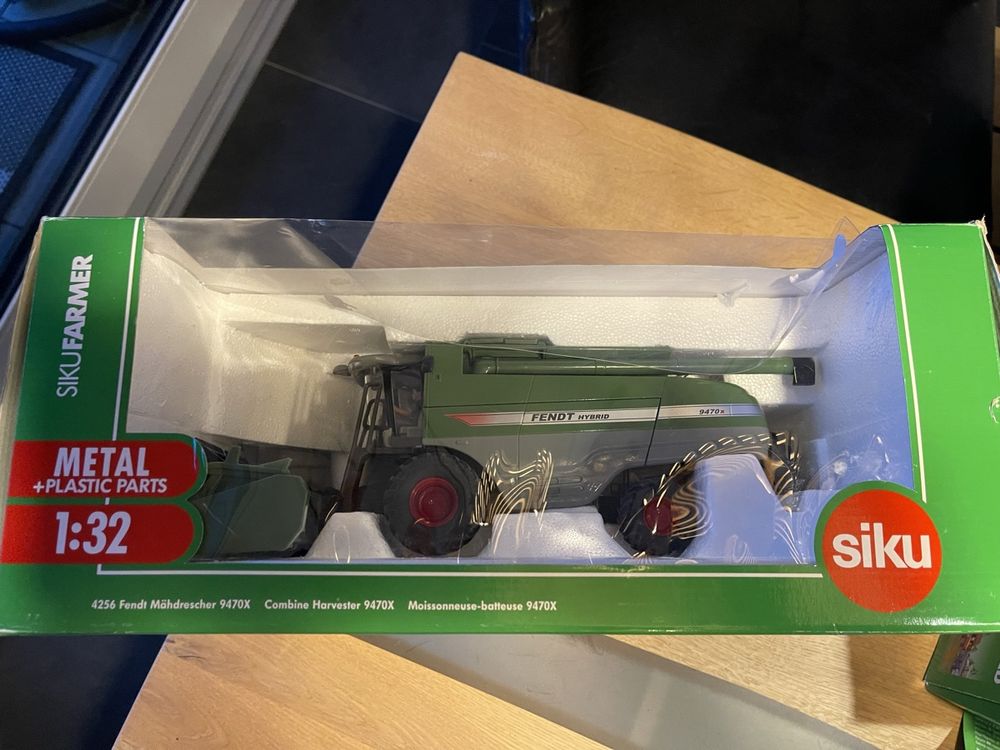 Siku Farmer 4256 Fendt Mähdrescher 9470X | Kaufen auf Ricardo
