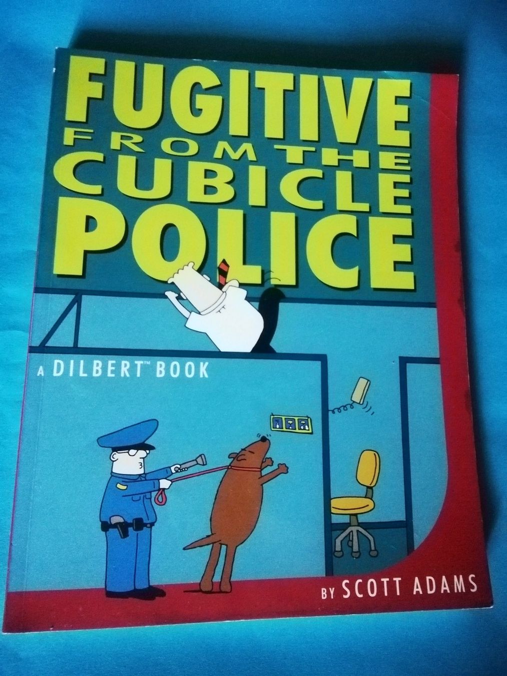 BD Dilbert "Fugitive" Scott Adams, Humour Bureau. In English (D ...