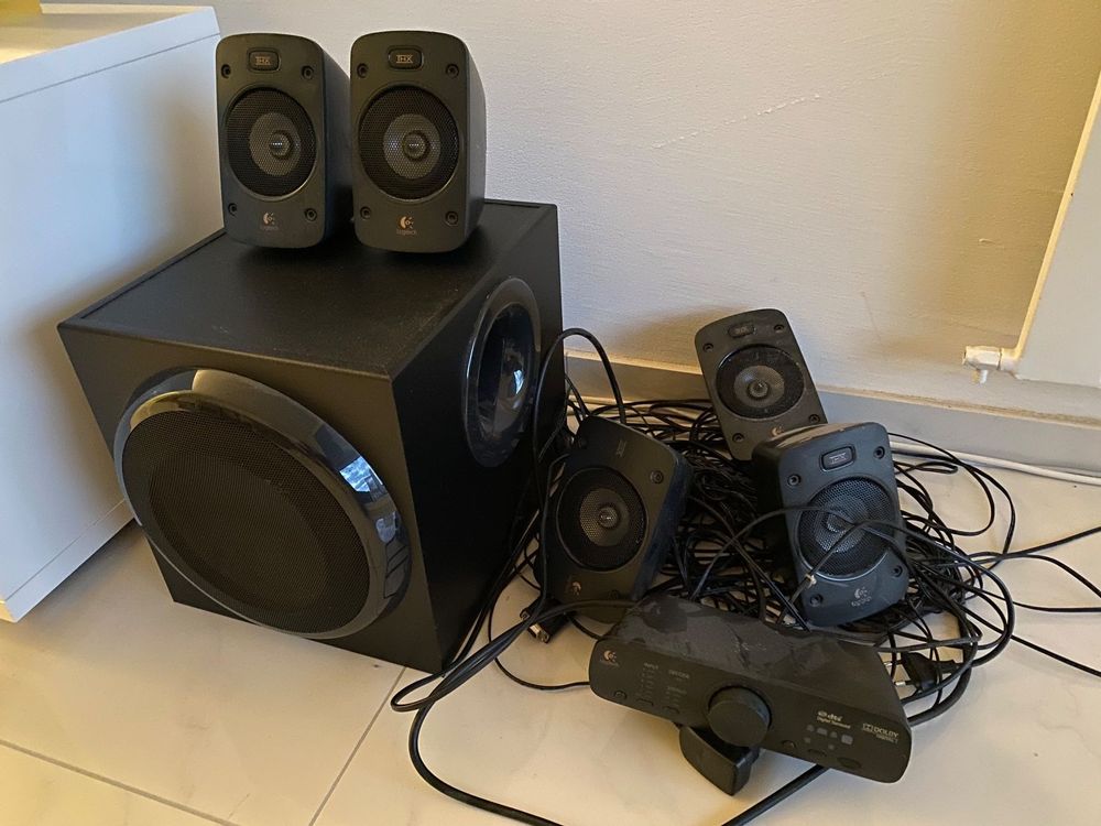 Logitech Z906 - 5.1 Soundsystem / Boxen | Kaufen auf Ricardo