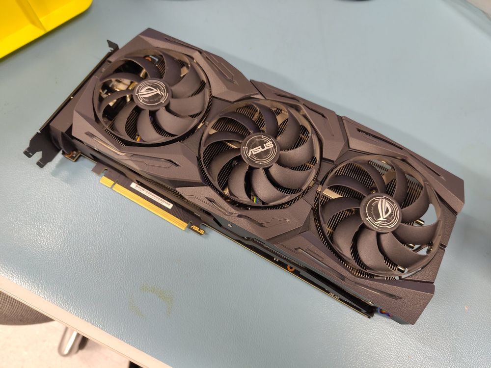 ASUS GeForce RTX 2080 Ti ROG Strix O11G Gaming (Gebraucht) in ...