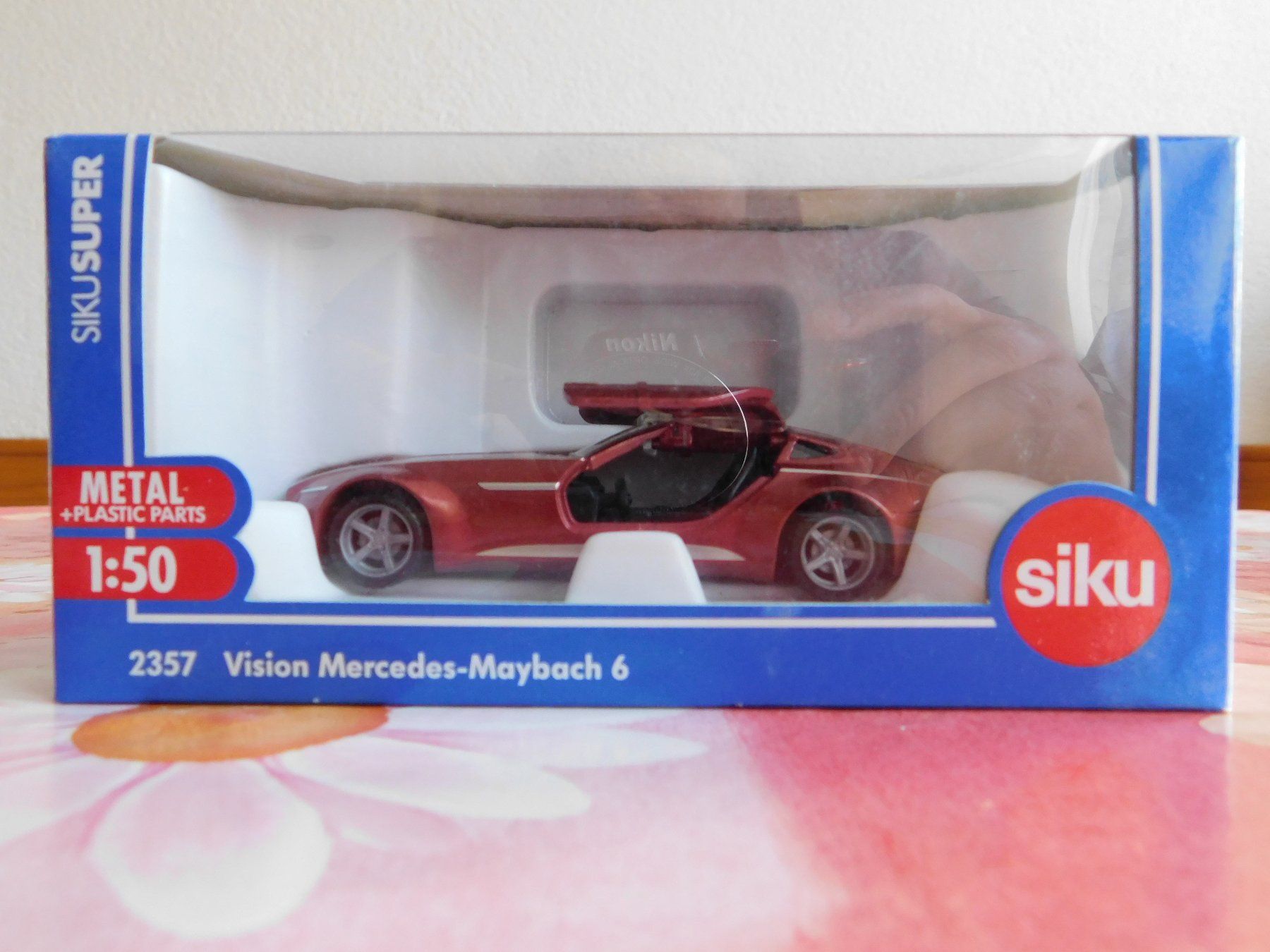Siku Version Mercedes-Maybach 6 Massstab 1:50 Nr. 2357 (Neu und ...