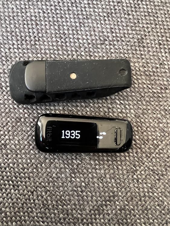 Fitbit one inkl Clip | Kaufen auf Ricardo