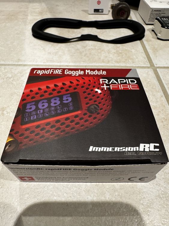 Fat Shark HD02 FPV Brille mit Rapid Fire Modul - Top! (Gebraucht) in ...