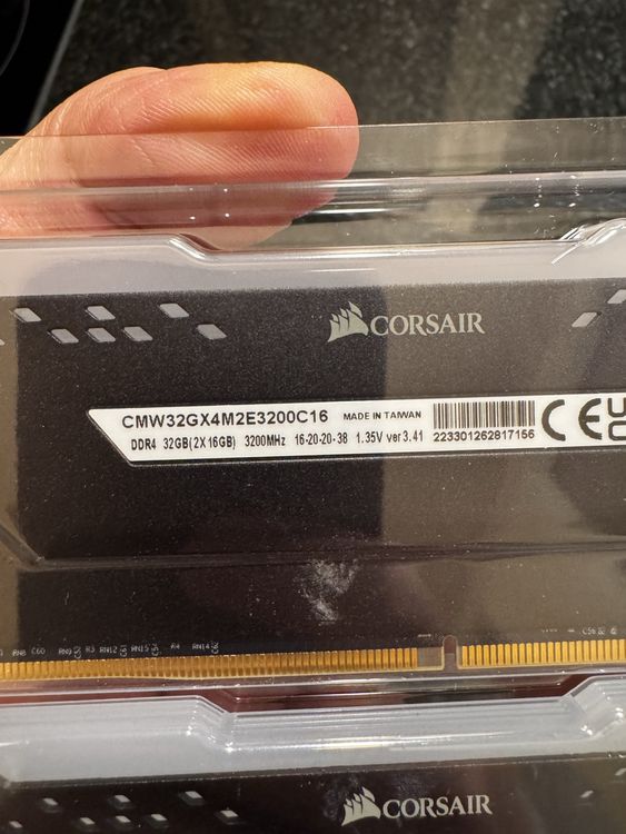 Corsair RAM RGB Pro, 32GB (2x16GB) DDR4 3200 MHz (Gebraucht) in Rümlang ...