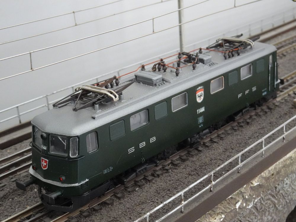 Roco 43536 E-Lok Ae 6/6 11444 "Aarau" ESU-Decoder | Kaufen auf Ricardo