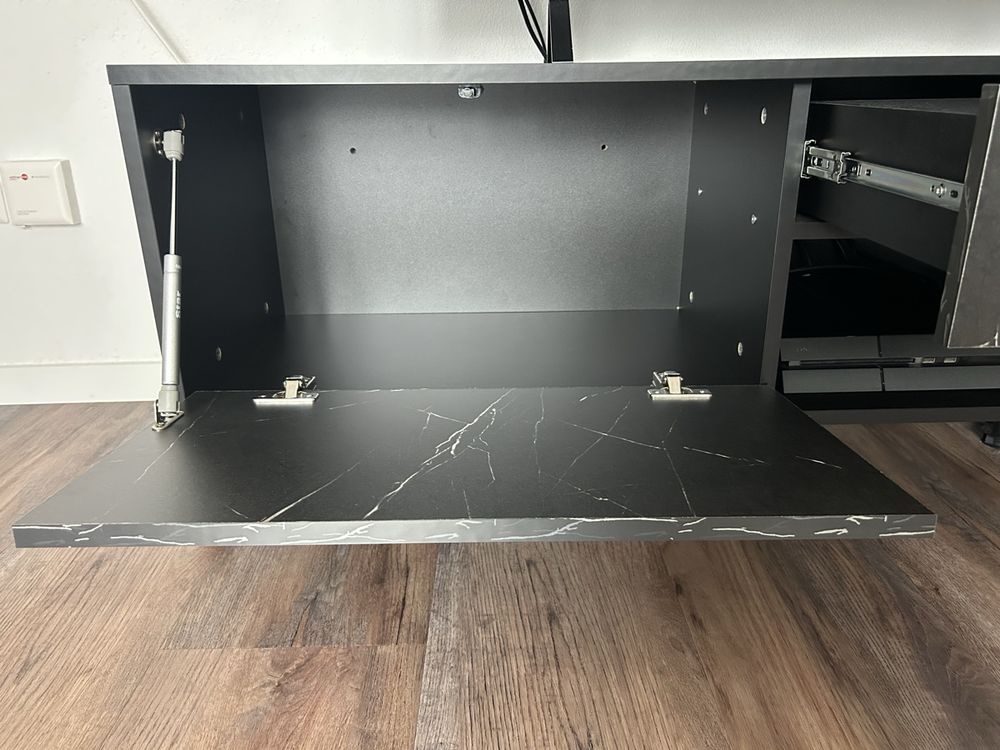 Mobile TV moderno nero effetto marmo (Usato) a Wettingen per CHF 110 ...