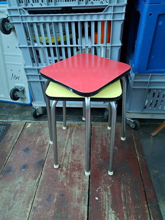 Taburetretli zwei Stück Hocker (Gebraucht) in Basel für CHF 33 – nur Abholung auf Ricardo kaufen