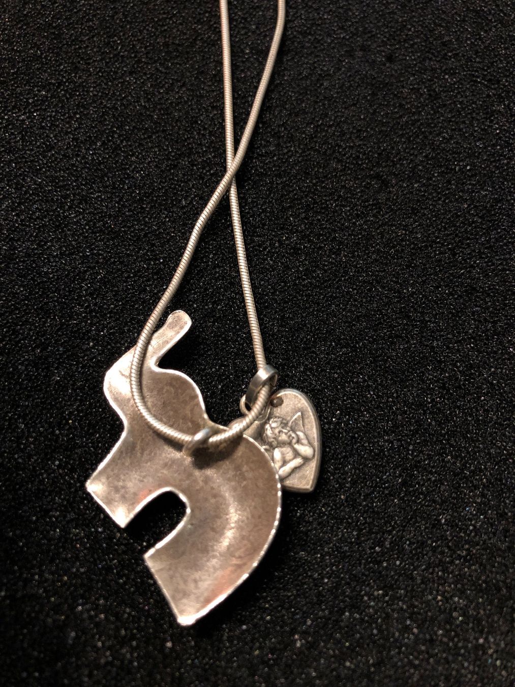 Silberschmuck Kette Elefant mit Herz-Anhänger, Glücksbringer (Gebraucht ...