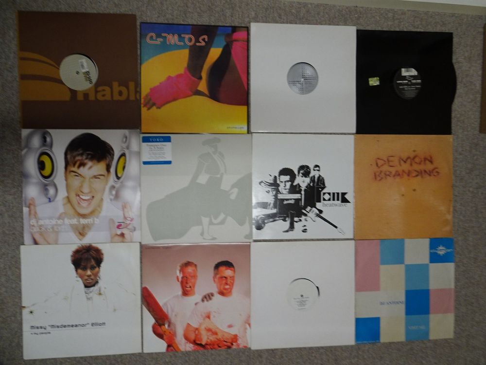 House Music Maxi-Singles Schallplatten Sammlung 108 Stück (Defekt) in ...