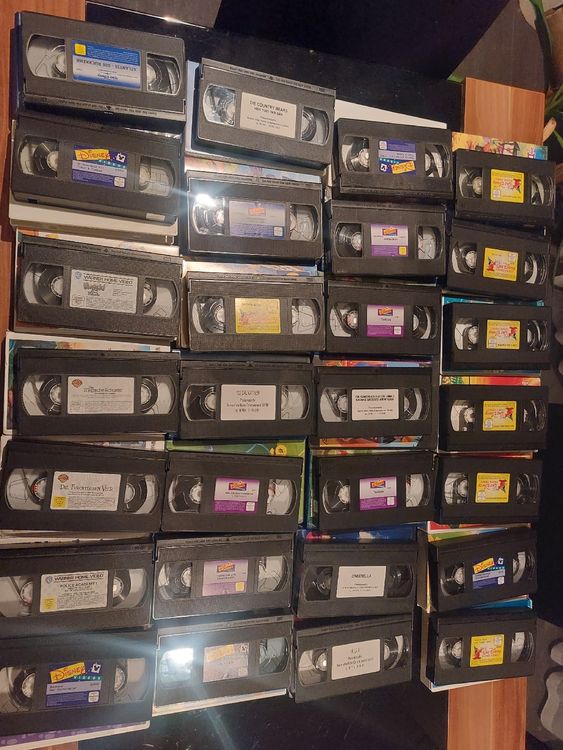 28x Walt Disney VHS Kasetten (Gebraucht) in Vilters für CHF 15 – mit Lieferung auf Ricardo kaufen