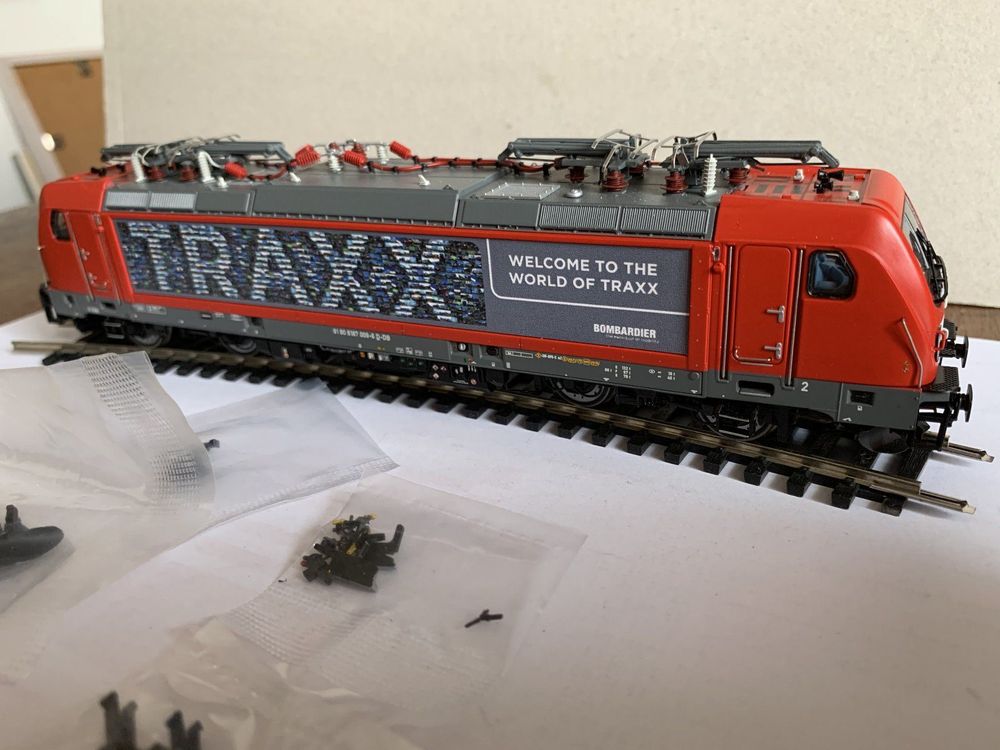 TRAXX Br 197 009 der DB (Neu und originalverpackt) in Baar für CHF 180 ...