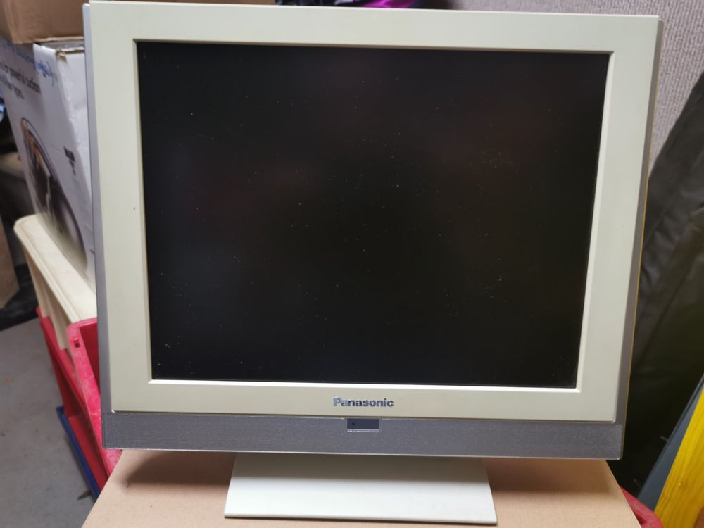 Panasonic Multi Media Terminal LCD-Monitor mit Tunerteil TV (Gebraucht ...