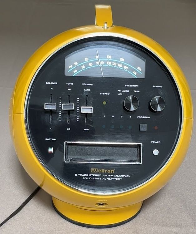 Weltron 2001 (Gebraucht) in für CHF 250 – mit Lieferung auf Ricardo kaufen