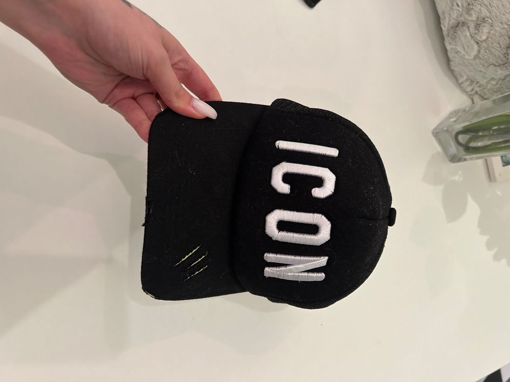 ICON Cap (Neu (gemäss Beschreibung)) in Deitingen für CHF 60 – mit ...
