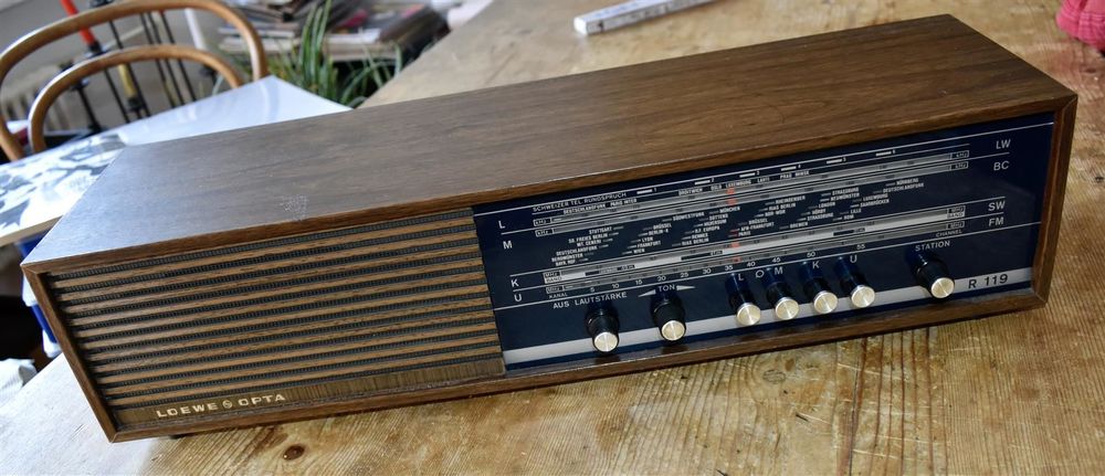 ALTER RADIO - LOEWE OPTA R 119 (Defekt) in Pfaffhausen für CHF 15 – mit ...