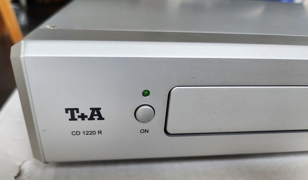 T+A CD 1220 R, High-End CD Player (Defekt) in Binningen für CHF 149 ...
