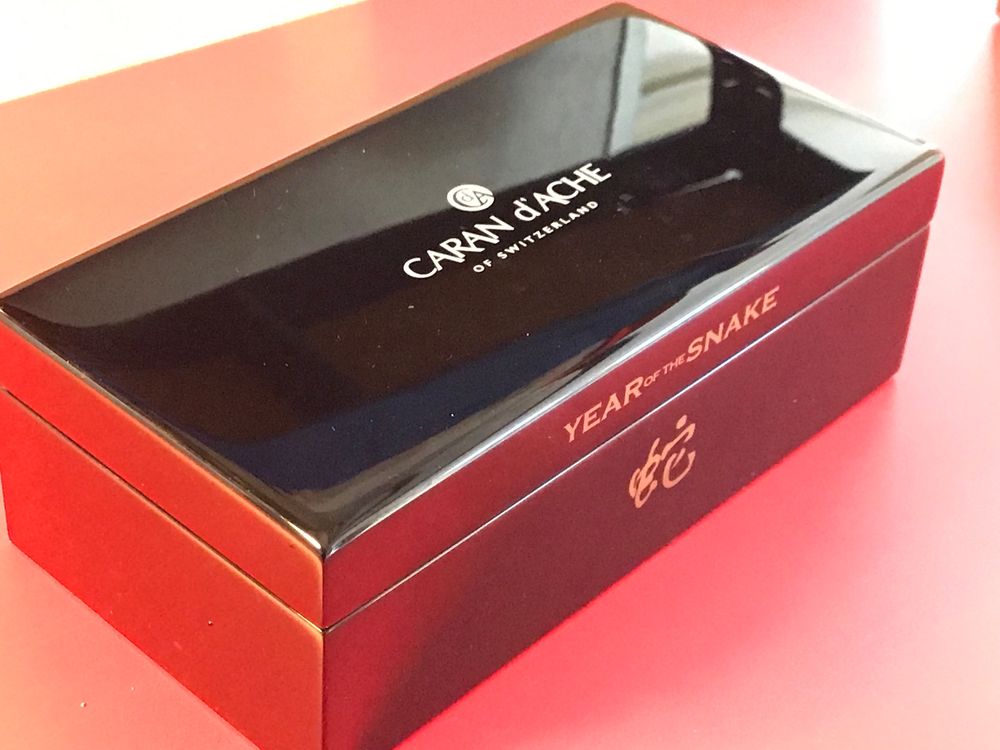 CARAN d`ACHE YEAR OF THE SNAKE Lim. Edition, Neupreis 2700.- (Gebraucht ...