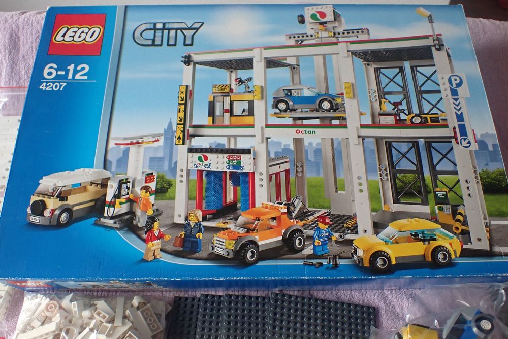 schönes altes Lego City Set 4207 " grosse Auto Werkstatt " (Gebraucht ...