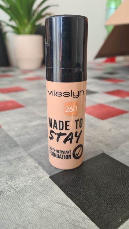 Misslyn Made To Stay Water-Resistant Foundation (Neu und ...