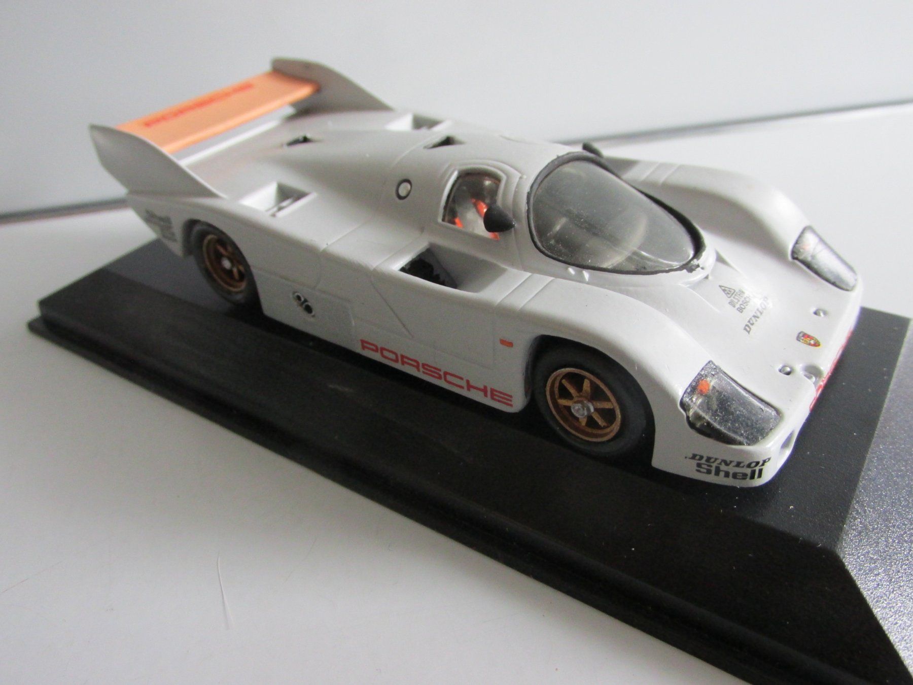 PORSCHE 956C " TEST " Record 1:43 in Plexi Box TOP (Gebraucht) in ...