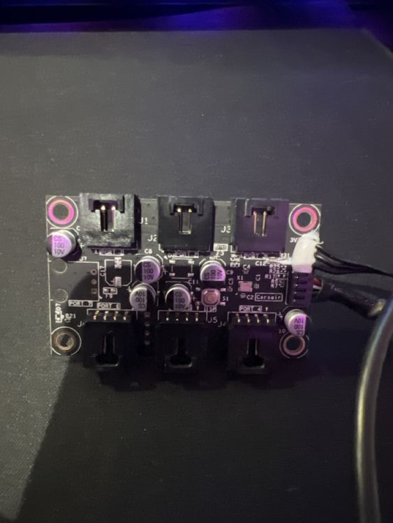 Corsair RGB Hub | Kaufen auf Ricardo