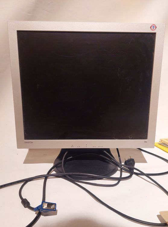 Monitor von Samtron, 48cm Diagonale (Gebraucht) in Zürich für CHF 5 ...