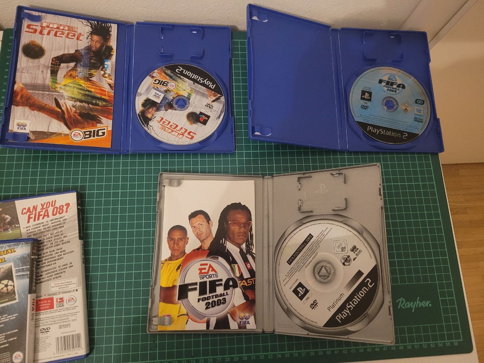 PlayStation 2 - FIFA Football Games Bundle - Great deal! (Gebraucht) in ...