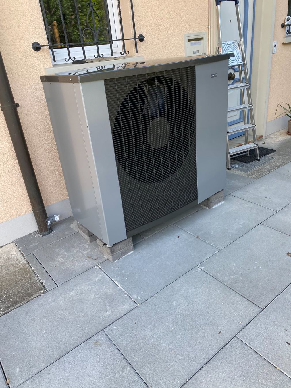 Nibe Wärmepumpe Set S2125-16 + VVM 500 400V R290 (Propan) (Neu und ...