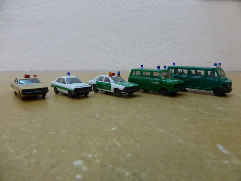 Modellautos zu HO 5 Polizeifahrzeuge | Kaufen auf Ricardo