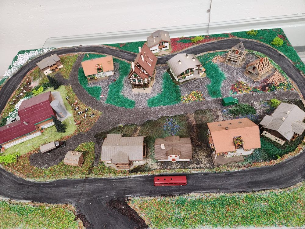 Diorama Faller Carsystem Spur N sehr schön (Gebraucht) in Bönigen für ...