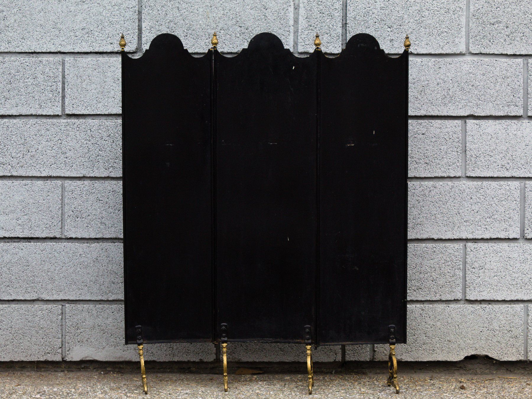 Écran de cheminée en tôle noire peinte et dorée (D'occasion) à Les ...