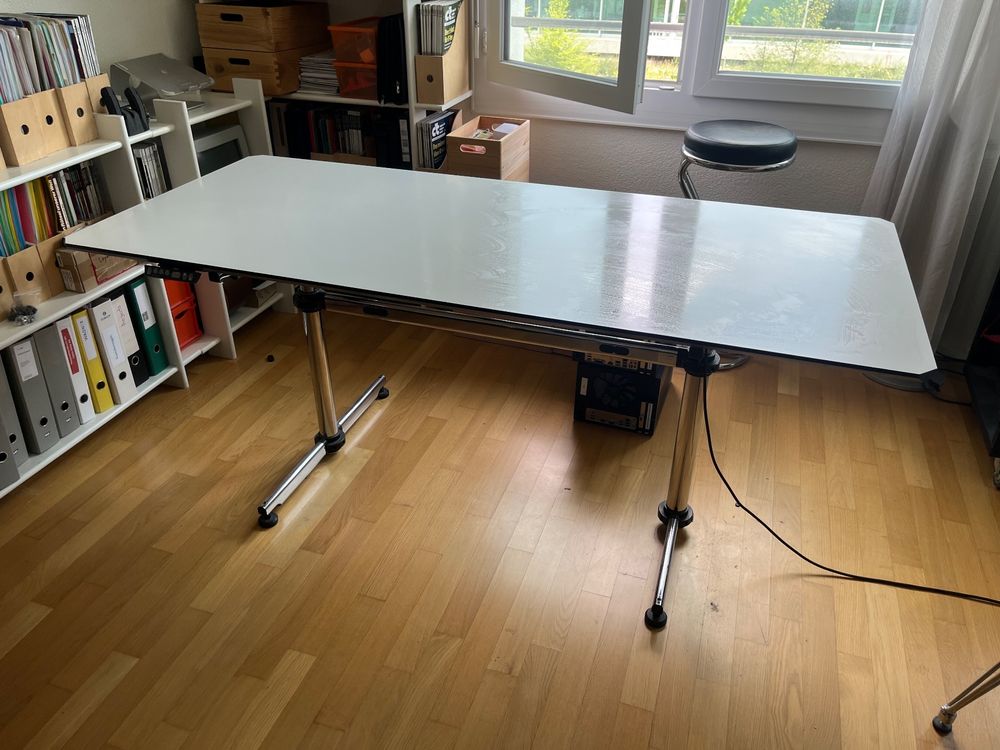 USM Kitos Arbeitstisch elektrisch höhenverstellbar (Gebraucht) in ...