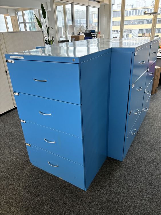 Schrank Furs Buro