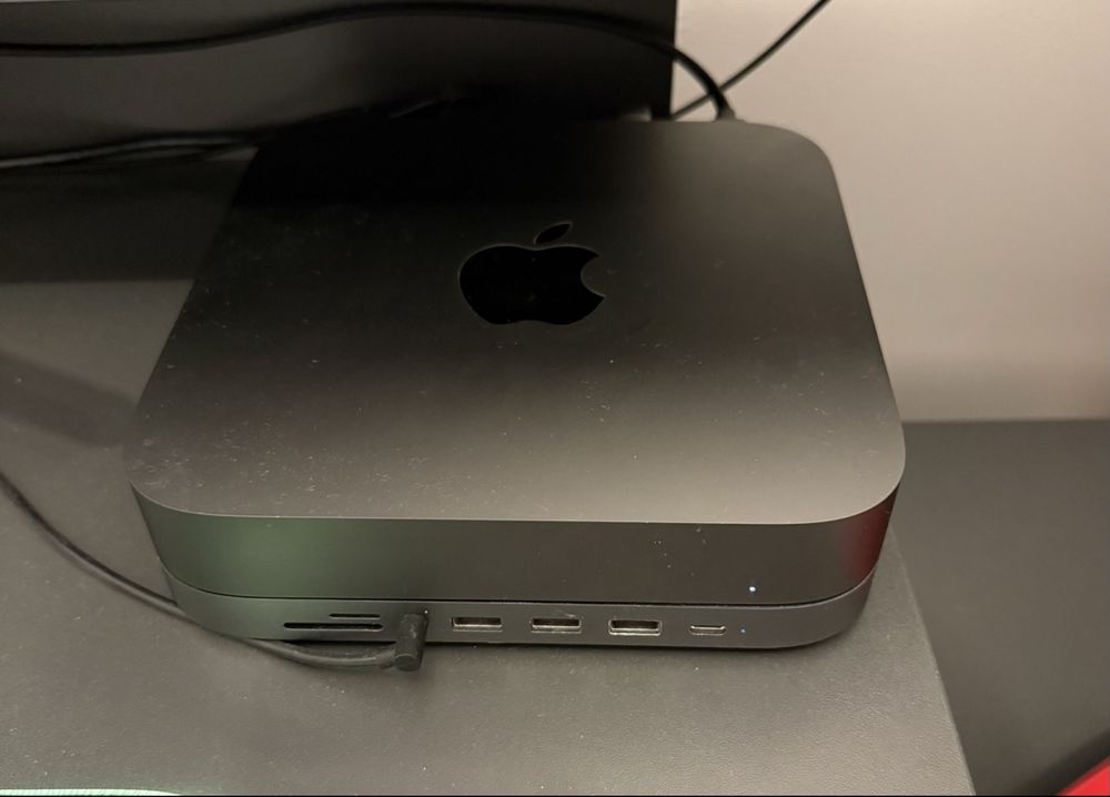 Mac Mini Intel Core i7 (2018) + satechi hub USB-C (4 ports) (Gebraucht ...