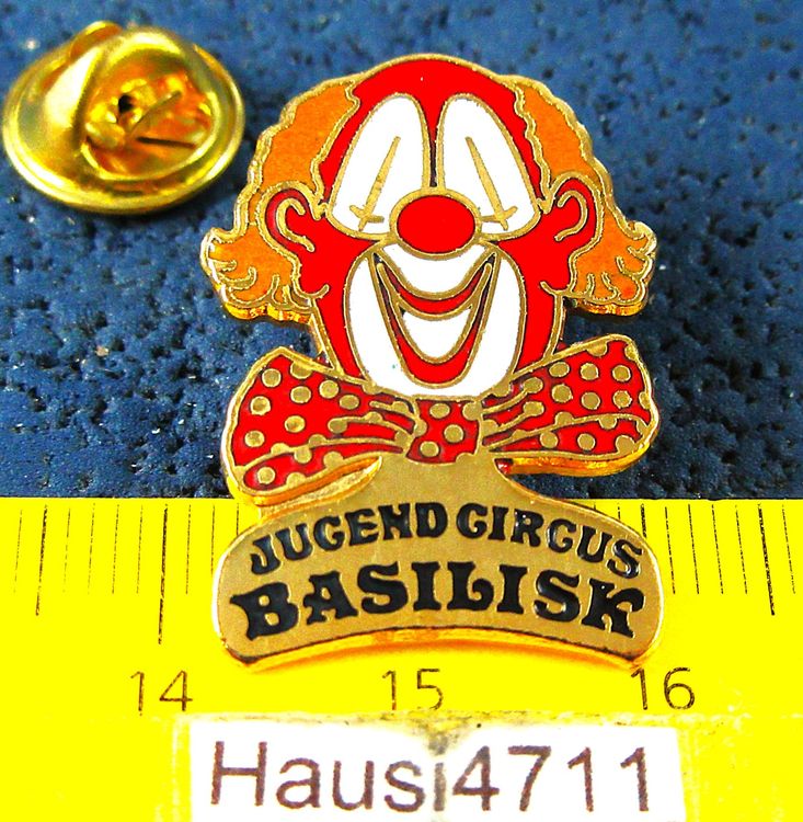 BASILISK JUGEND CIRCUS BASEL CLOWN PIN ENAMEL GOLDIG (Gebraucht) in ...