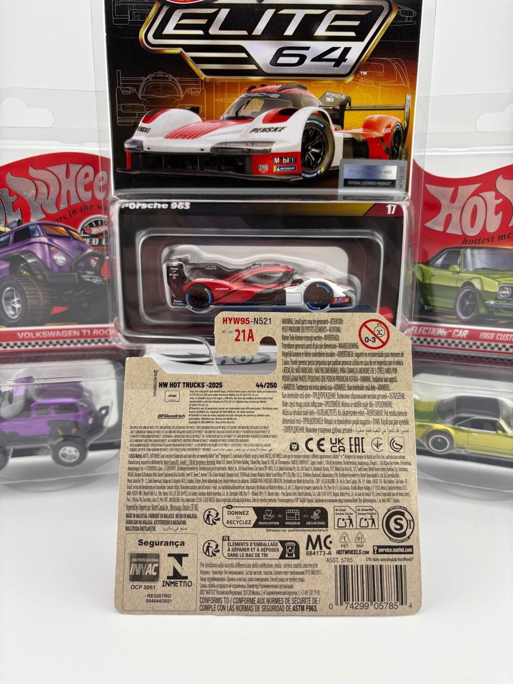 Hot Wheels 1988 Jeep Wagoneer HW Hot Trucks - 2025 - 44/250 (Neu und ...