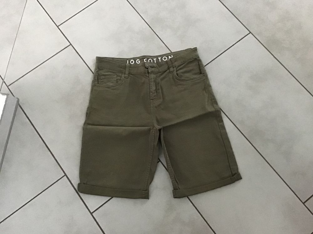 Kurze Hose Stretch olivgrün 182 (Gebraucht) in Trimbach für CHF 18 – mit Lieferung auf Ricardo ...