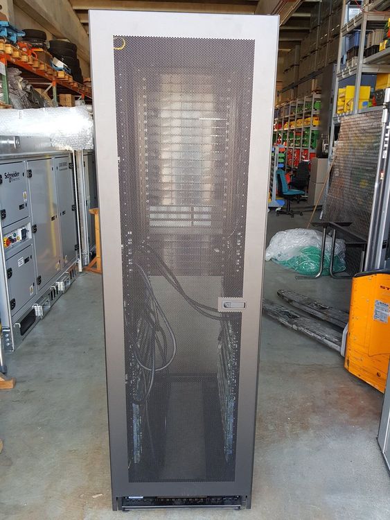 19 Zoll Rack 42HE | Kaufen auf Ricardo