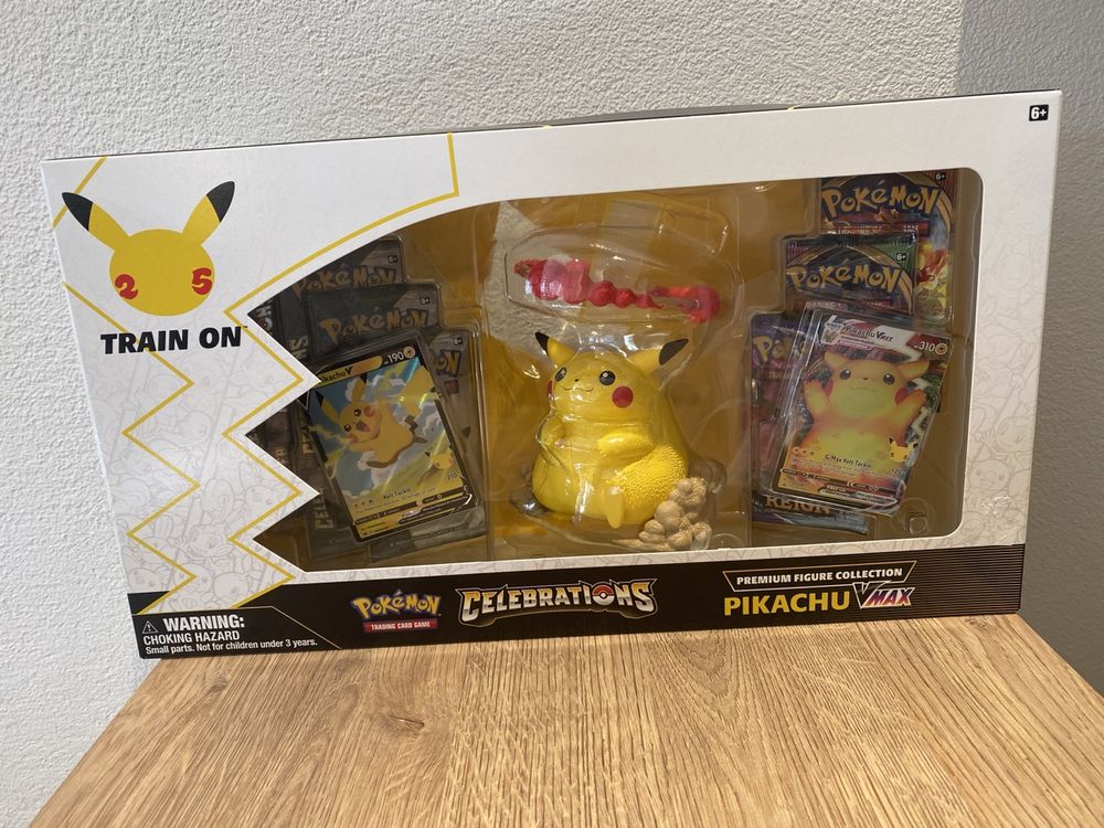 Pokemon Celebrations Pikachu Vmax Figure Collection Box New | Kaufen ...