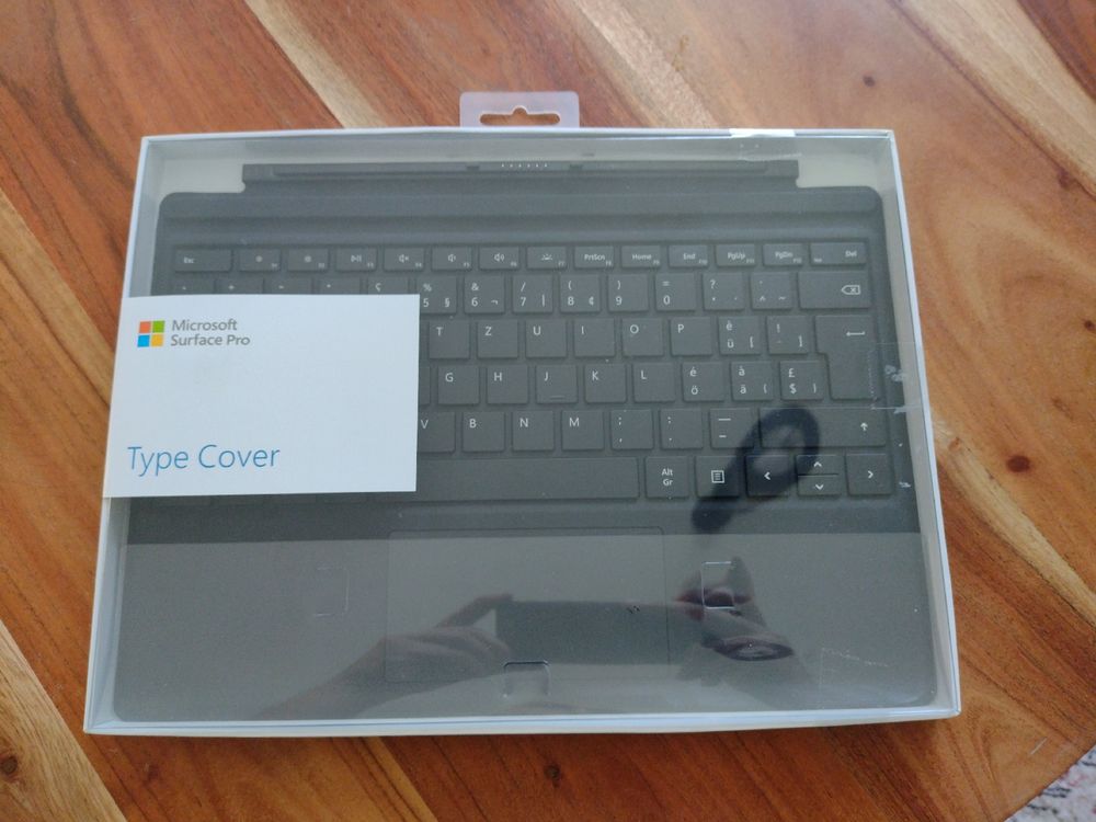 Microsoft Surface Pro Type Cover - Schwarz - QWERTZ | neu | Kaufen auf ...