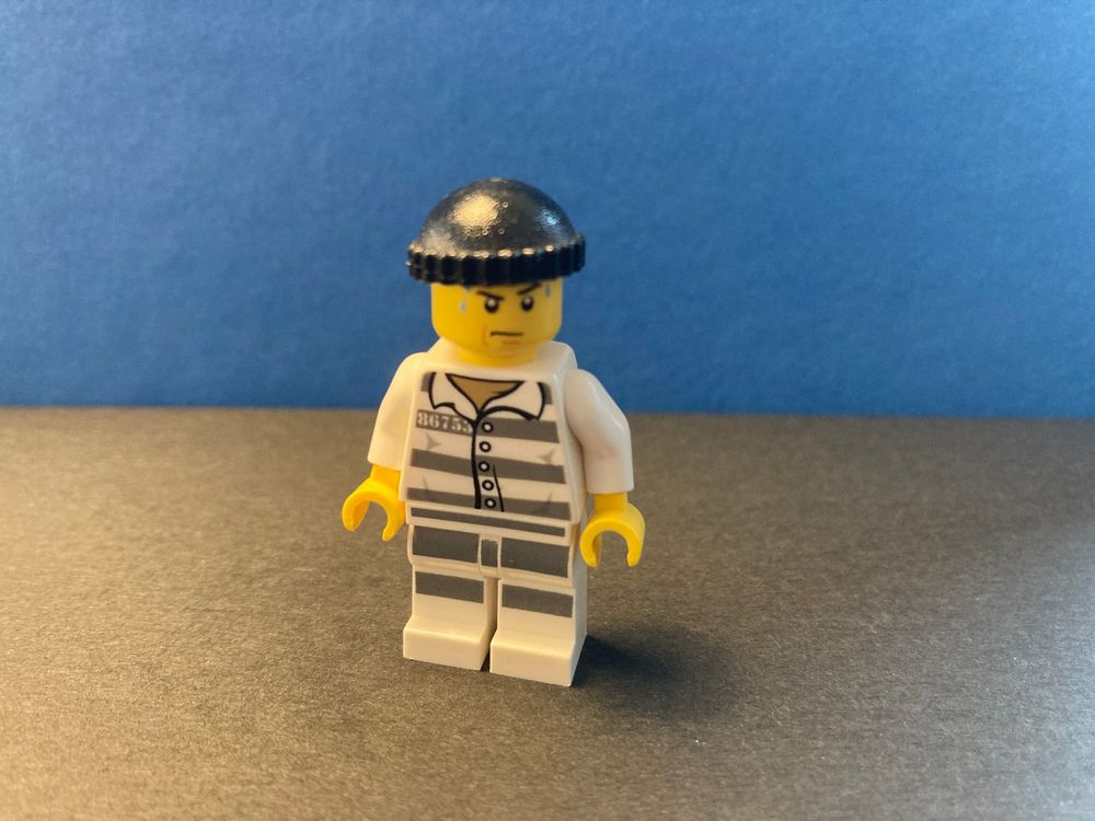 Lego Minifigur Häftling Jail Prisoner (Gebraucht) in für CHF 2 – mit ...