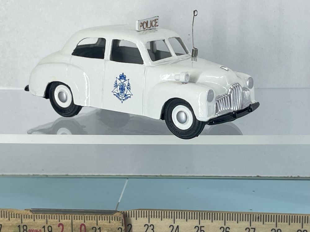 Micro Models Holden Sedan PV 225 Police (Gebraucht) in Evionnaz für CHF ...